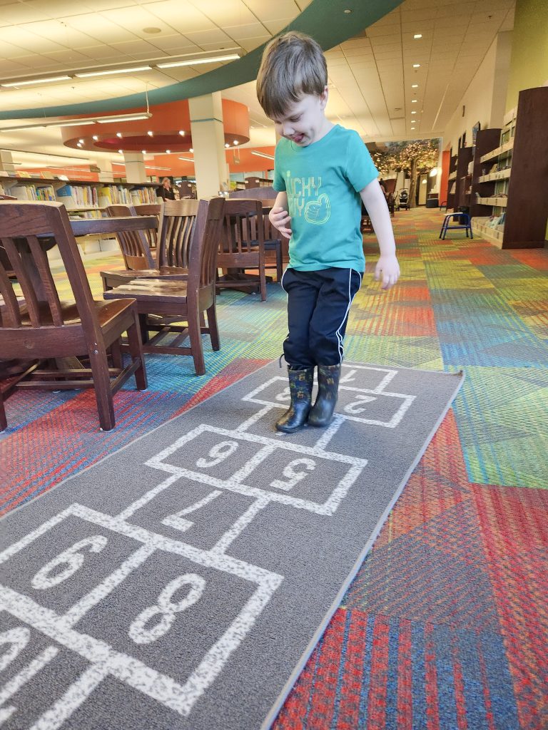 What Makes a Good Early Learning Toy? | Glenview Public Library